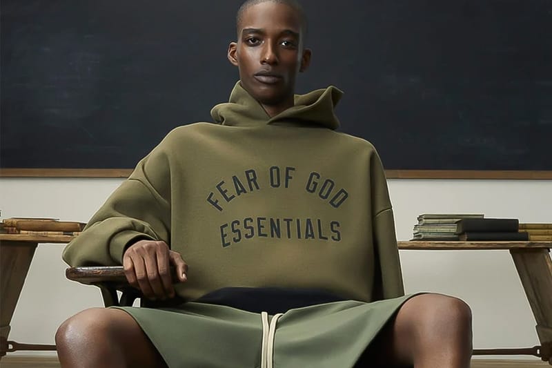 Fear of God ESSENTIALS 2022 秋季系列 Lookbook 正式發佈 | Hypebeast