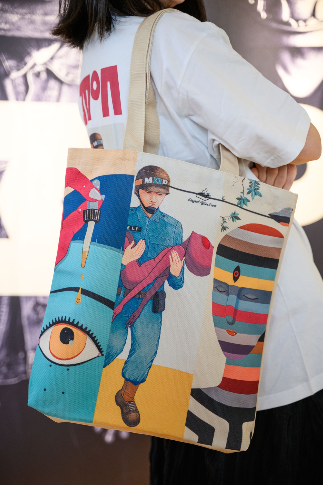 率先走進 Prodip Leung x 葛民輝 x Taurus Workshop 聯乘「30°N Parallel North」藝術作品 ...