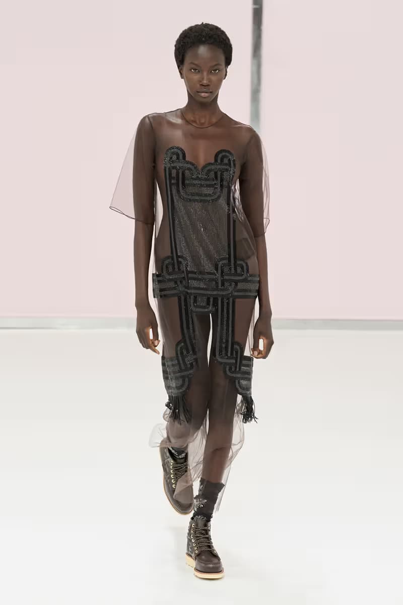 FENDI 2025 春夏女裝大秀正式登場 | Hypebeast