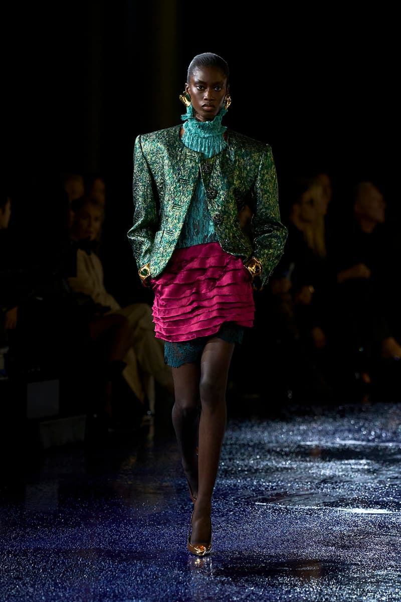 Saint Laurent 2025 夏季女裝系列大秀正式登場 | Hypebeast
