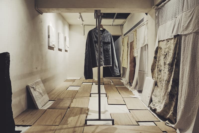 走進 ANOWHEREMAN X Road Sign《Spoiled Earth》主題藝術展售空間 | Hypebeast