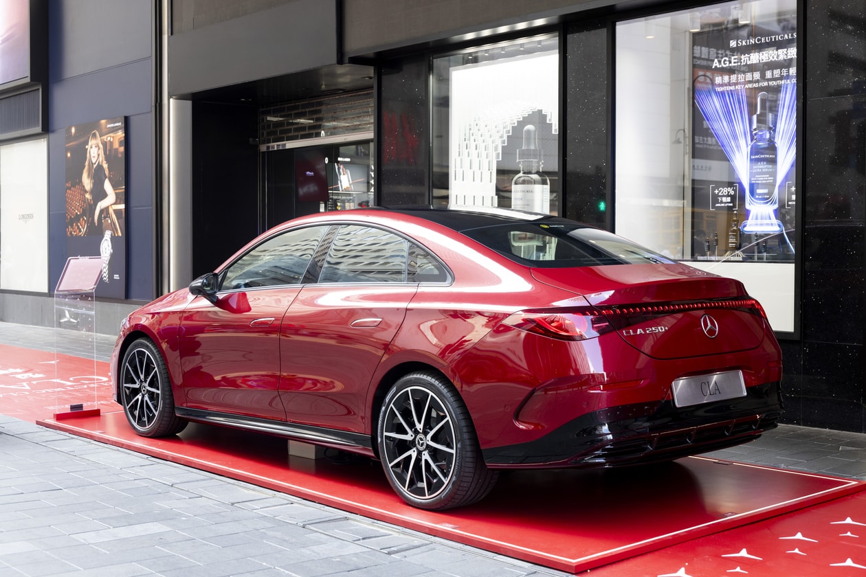 Mercedes-Benz 新世代純電 CLA 強勢登陸銅鑼灣 Fashion Walk 百德新街！聯手人氣藝術家 OFFGOD:TATE ...