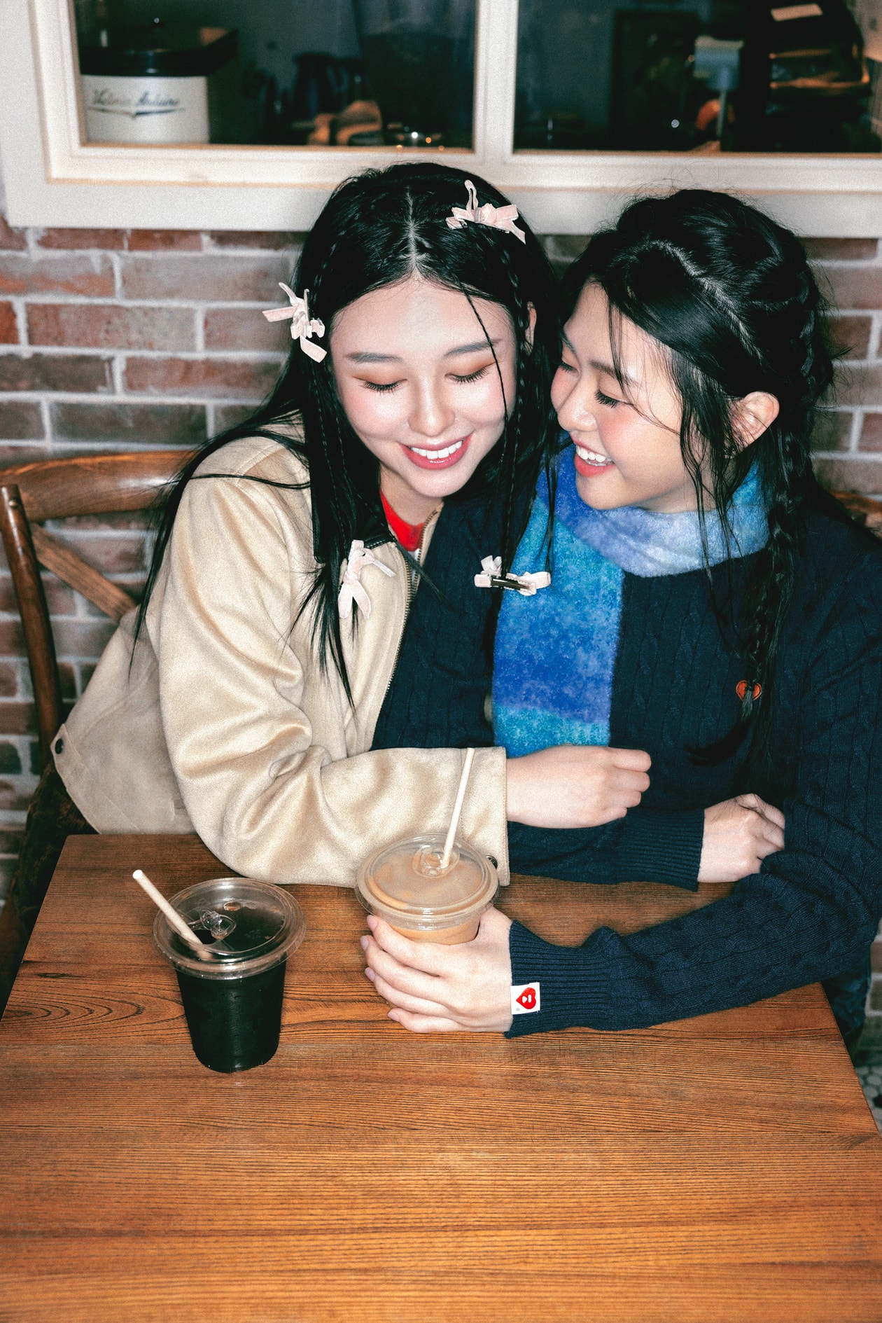 APEE by A BATHING APE®： BAPE® 宇宙中為 GEN Z 少女而生的獨特變奏 | Hypebeast