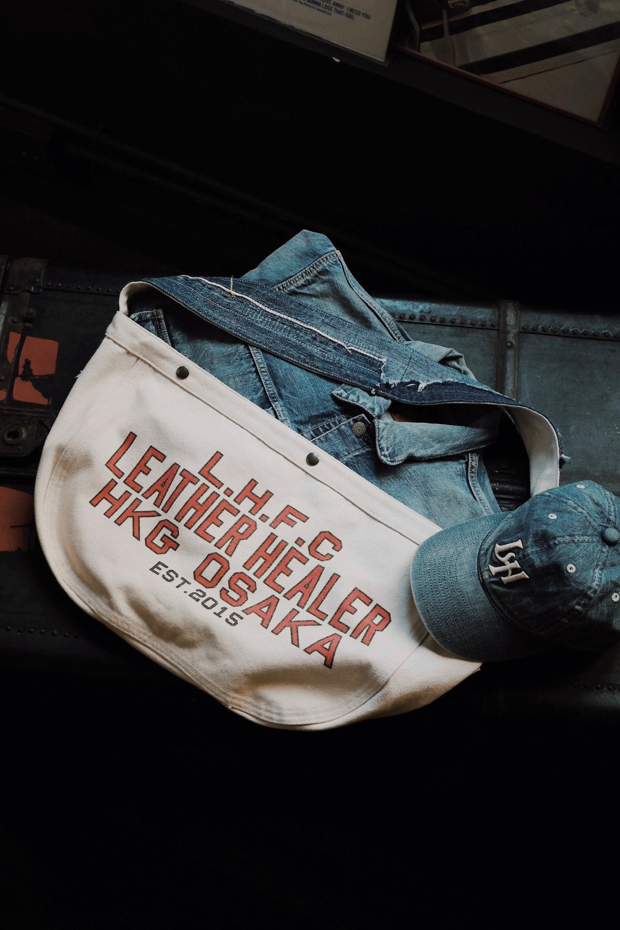 LEATHER HEALER 港日聯乘十年誌：專訪主理人 Wayne Lau 與殿堂級丹寧 FULLCOUNT 創辦人辻田幹晴解構聯乘背後之 ...