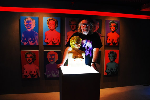 Grin by Ron English Exhibition | HYPEBEAST