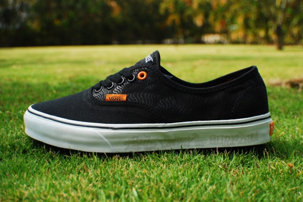 Taka Hayashi x Vans "Triple Crown of Surfing" | Hypebeast