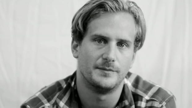 Alexander McQueen Egg Chair | HYPEBEAST