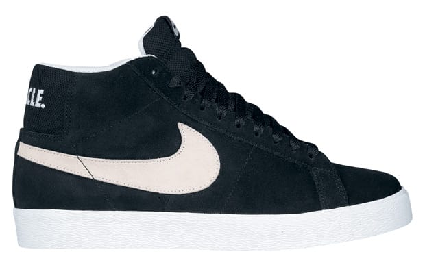 Nike SB Blazer & Dunk for October '09 | Hypebeast