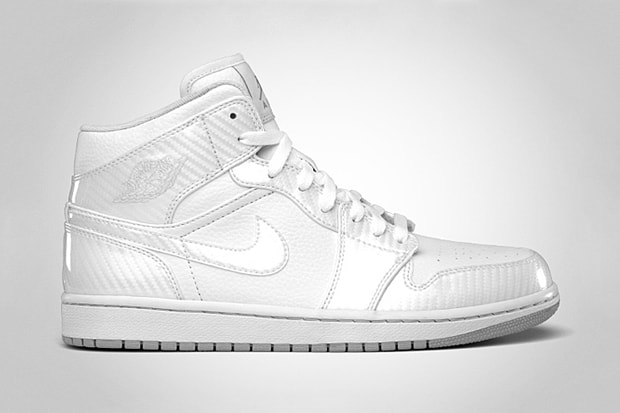 Air Jordan 1 Phat "Carbon Fiber" | Hypebeast