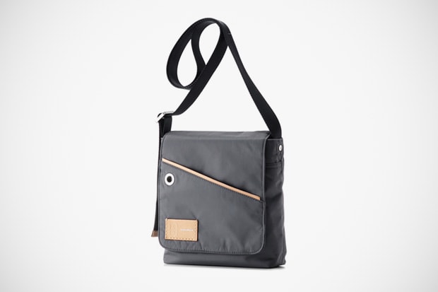 ro "roversible" Bag Collection | Hypebeast