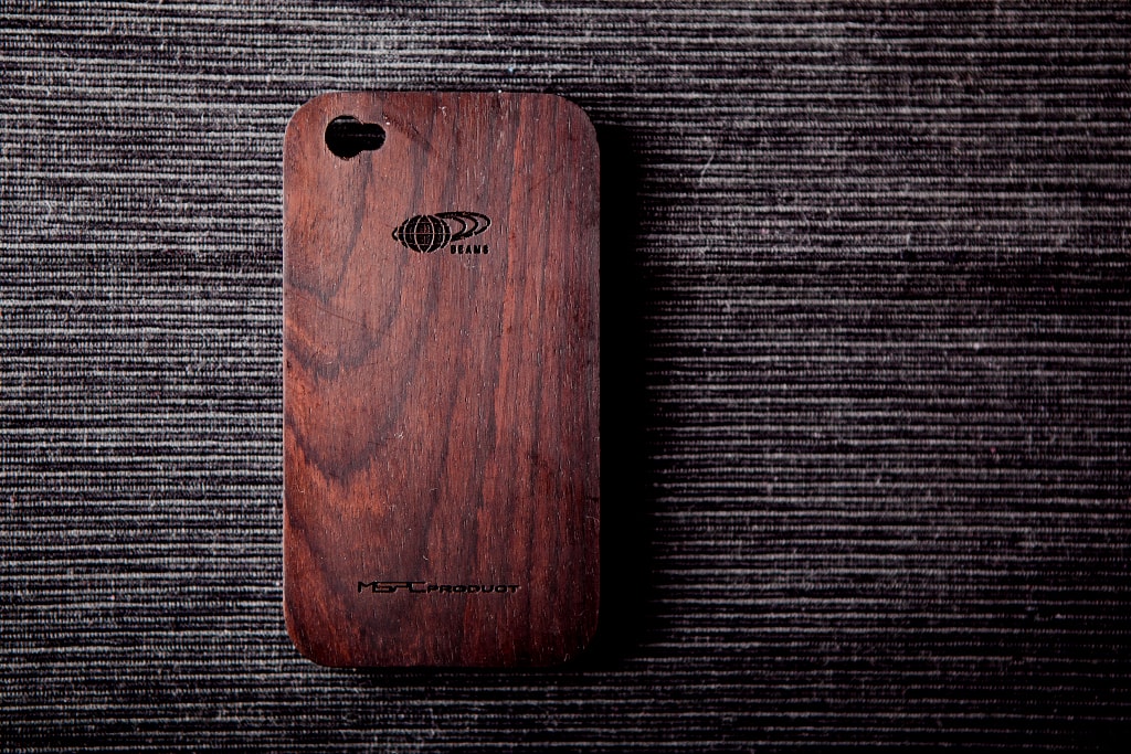 BEAMS x master-piece Wooden iPhone 4 Case | Hypebeast