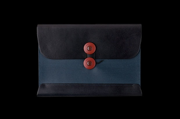 POSTALCO Postcard Wallet | Hypebeast