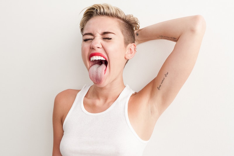 Miley Cyrus Pays Another Visit to Terry Richardson's Studio | Hypebeast