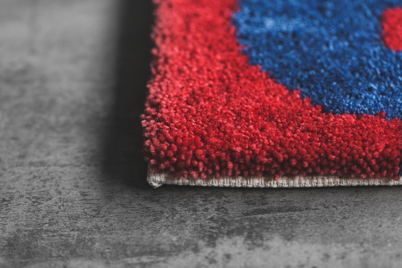 SECOND LAB "Love" Rugs | Hypebeast