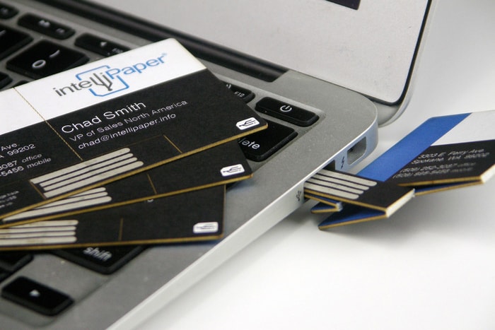 Meet swivelCard: the Smart Business Card | Hypebeast