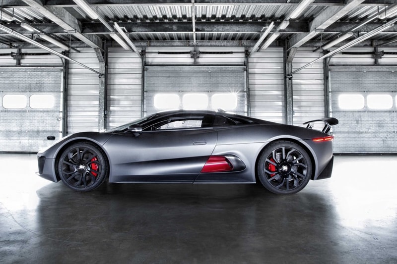 New Jaguars, Range Rovers & Land Rovers to Appear in 007 Movie 'Spectre ...