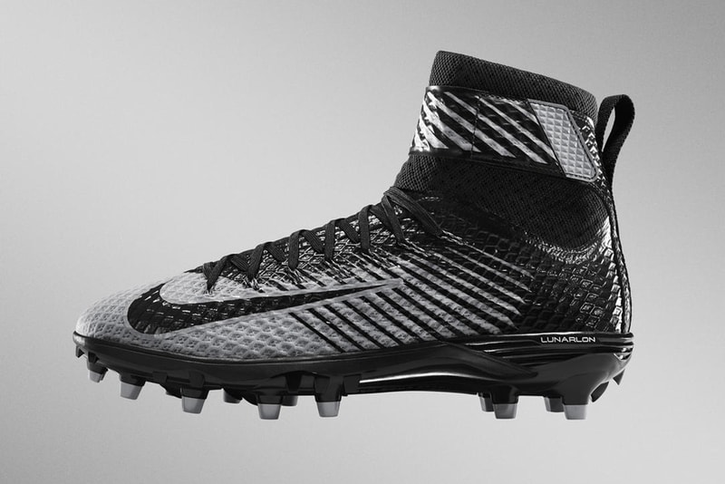 Nike Football Cleats Vapor Strike