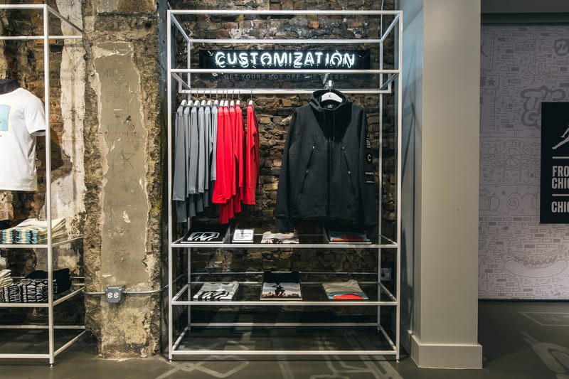 走进 Jordan Brand 芝加哥 32 South State「空间站」 | Hypebeast