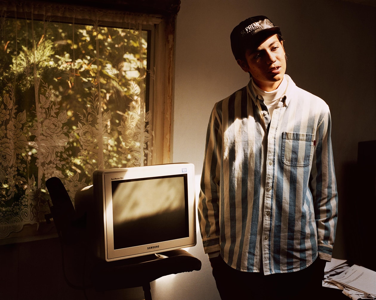 Supreme 2015 Fall/Winter Editorial by 'SENSE' | Hypebeast