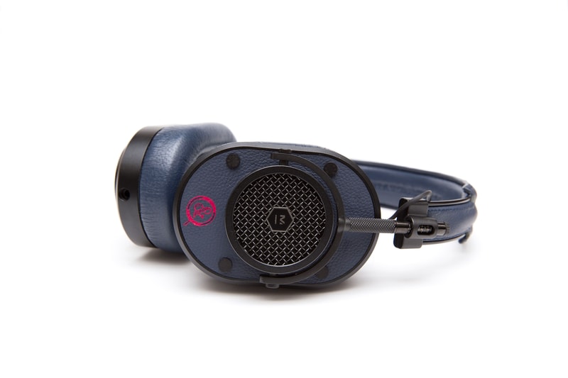 Poggy x Master & Dynamic Limited Edition MH40 | Hypebeast