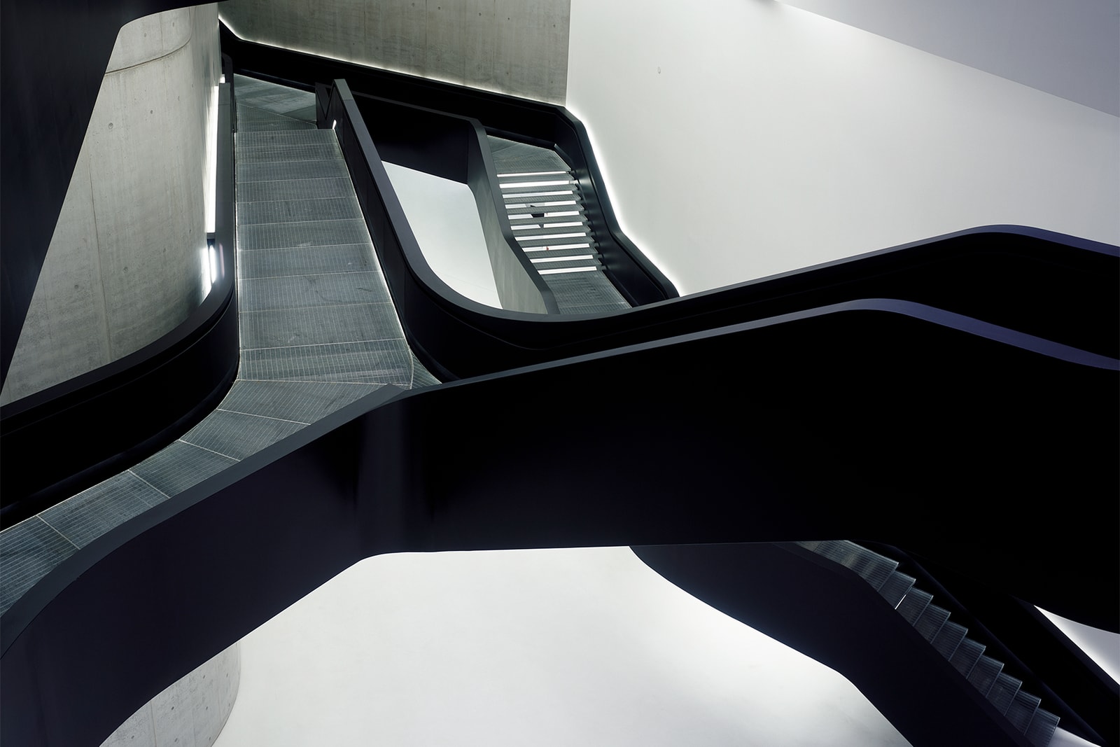 Zaha Hadid: Building an Impact | HYPEBEAST