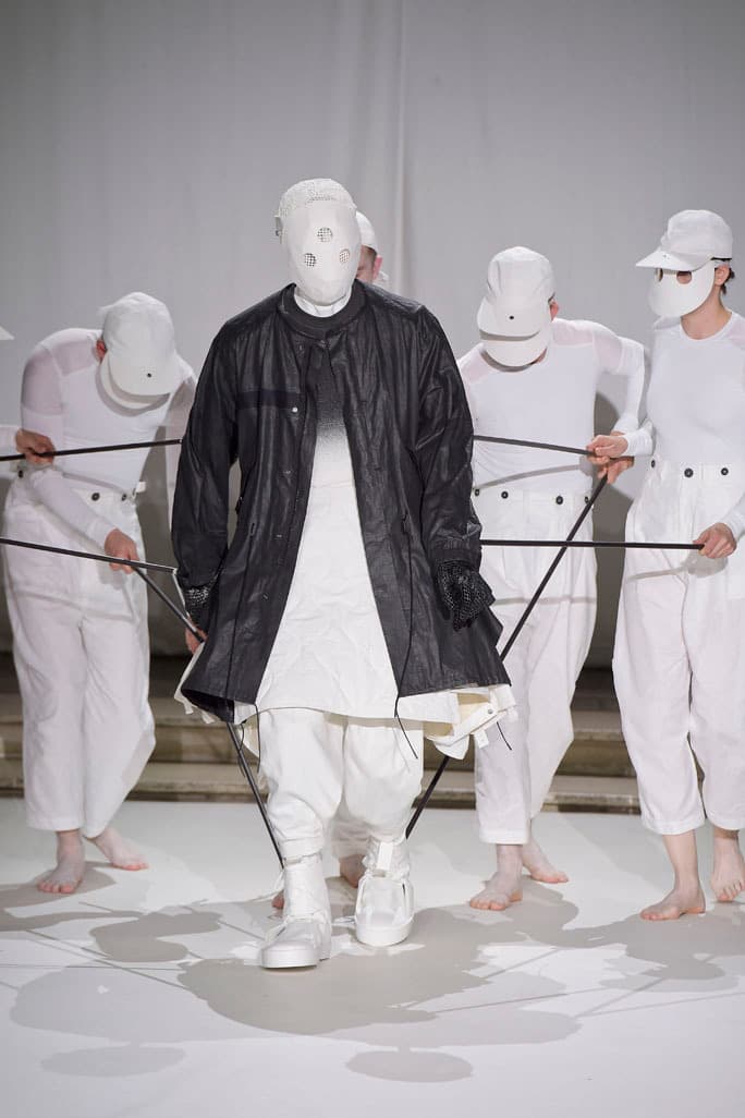 Aitor Throup Puppet Show at LCM 2016 | Hypebeast