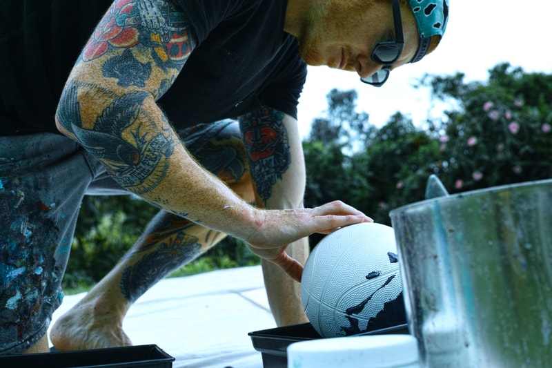 Stephen Curry Footwork Painting by MEGGS | Hypebeast