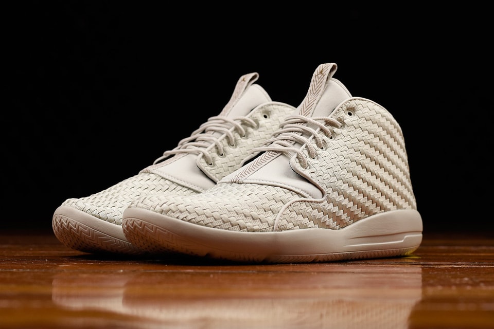 Jordan Eclipse Chukka Light Bone | Hypebeast