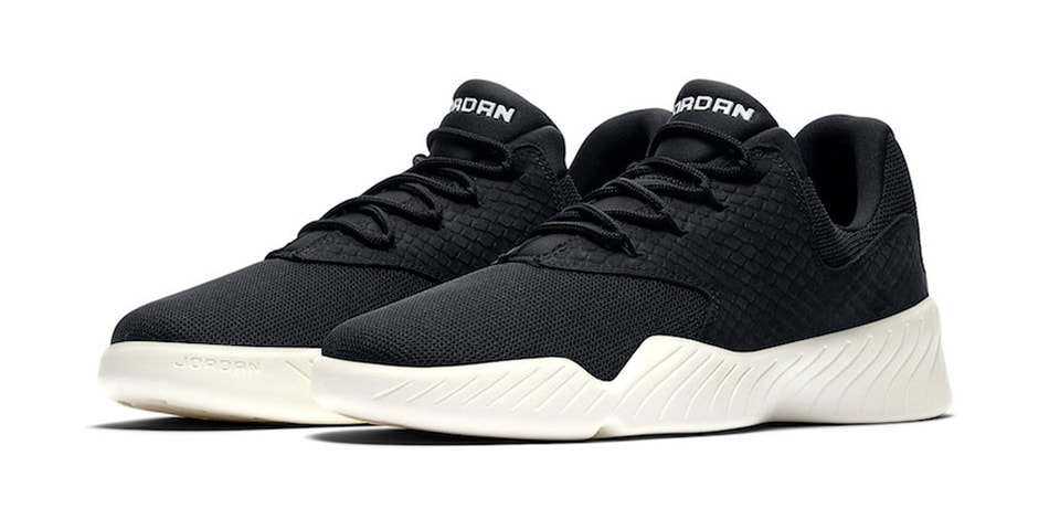 Jordan Brand J23 Low Black Python | HYPEBEAST