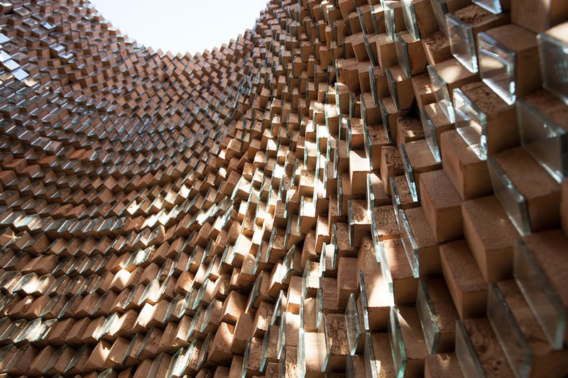 "Pause" in Iran Offers Unique View of the Stars | Hypebeast