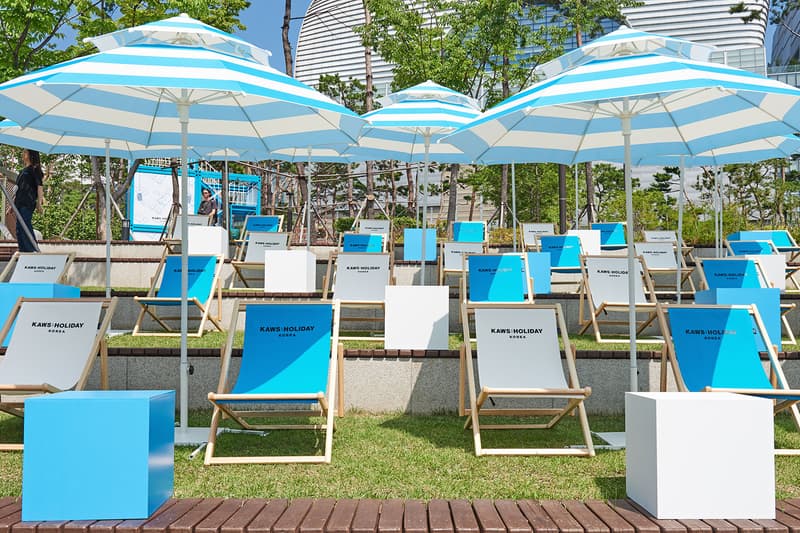 'KAWS:HOLIDAY' Seoul Seokchon Lake Launch | Hypebeast