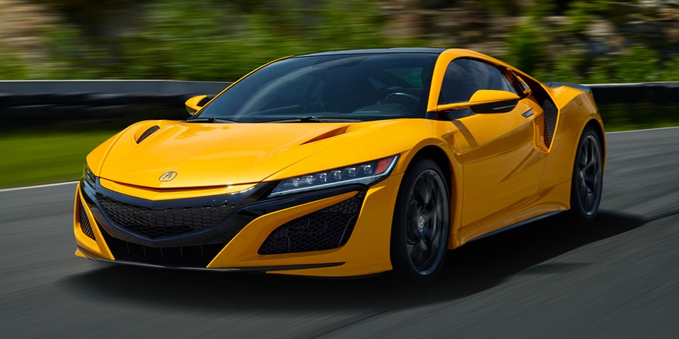 Acura to Offer NSX in Heritage "Indy Yellow" Color | HYPEBEAST
