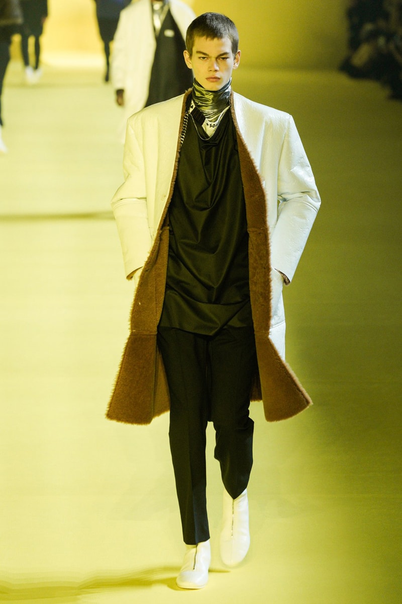 Raf Simons Fall/Winter 2020 Collection Show at PFW | Hypebeast
