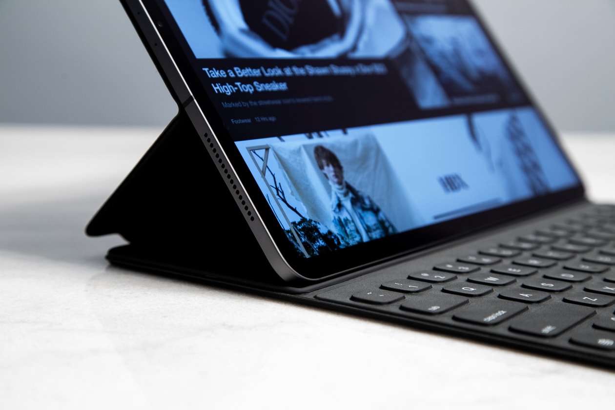 Apple iPad Pro 12.9" Tablet Closer Look | Hypebeast