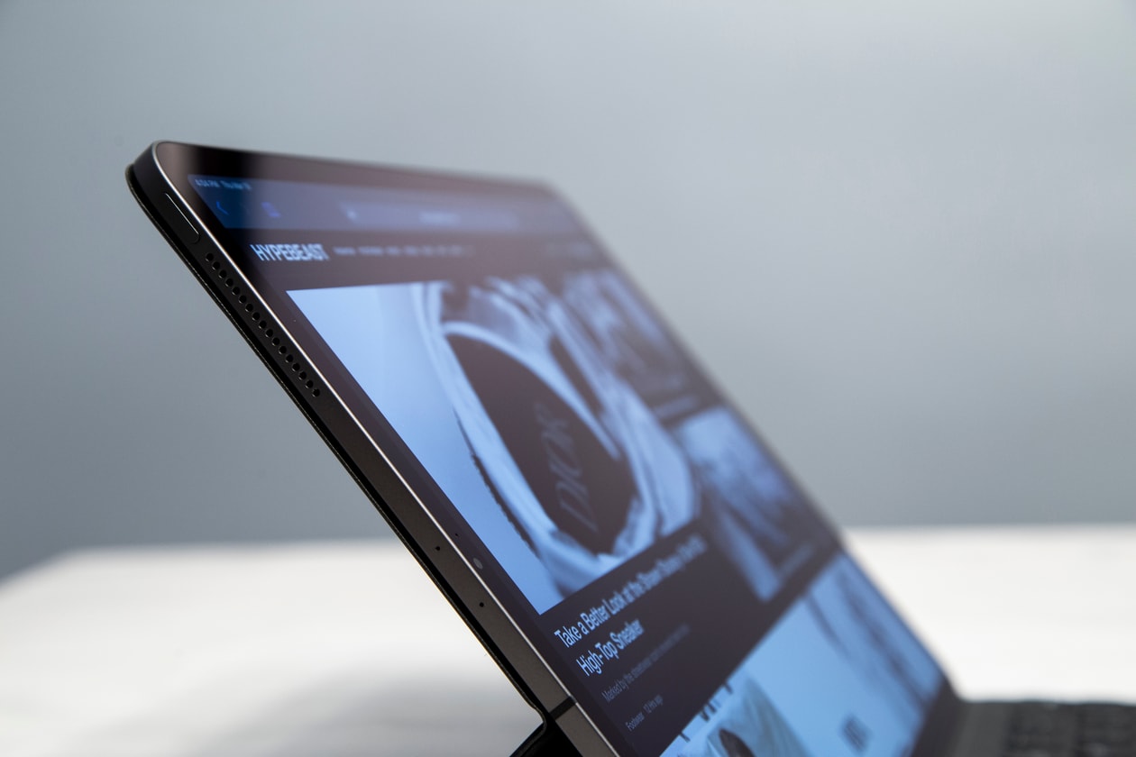 Apple iPad Pro 12.9" Tablet Closer Look | Hypebeast