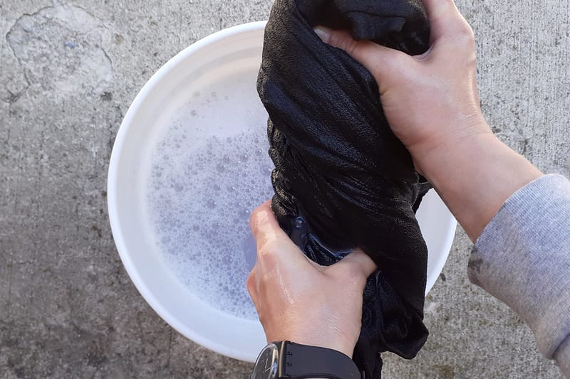 Handwashing Clothing at Home How to Guide | Hypebeast