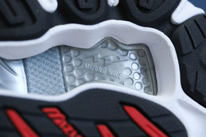 Mizuno Wave Rider 10 OG Release Date & Info | Hypebeast