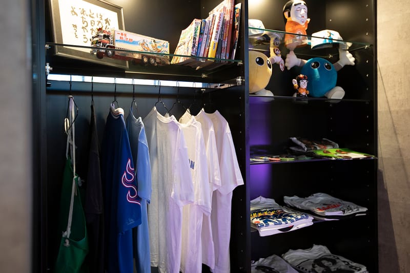 Poggy New Bar "SNACK YARO POGGY" Look Inside | Hypebeast