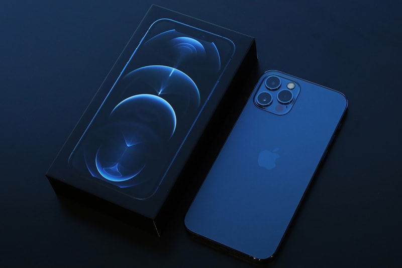 Apple iPhone 12 Closer Look | Hypebeast