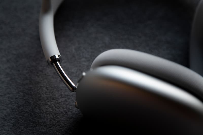 Apple AirPods Max Unboxing and Closer Look Photos | Hypebeast