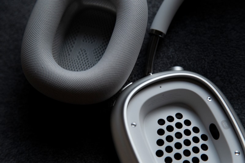 Apple AirPods Max Unboxing and Closer Look Photos | Hypebeast