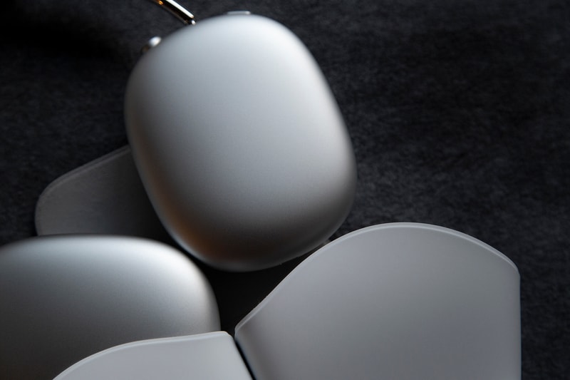 Apple AirPods Max Unboxing and Closer Look Photos | Hypebeast