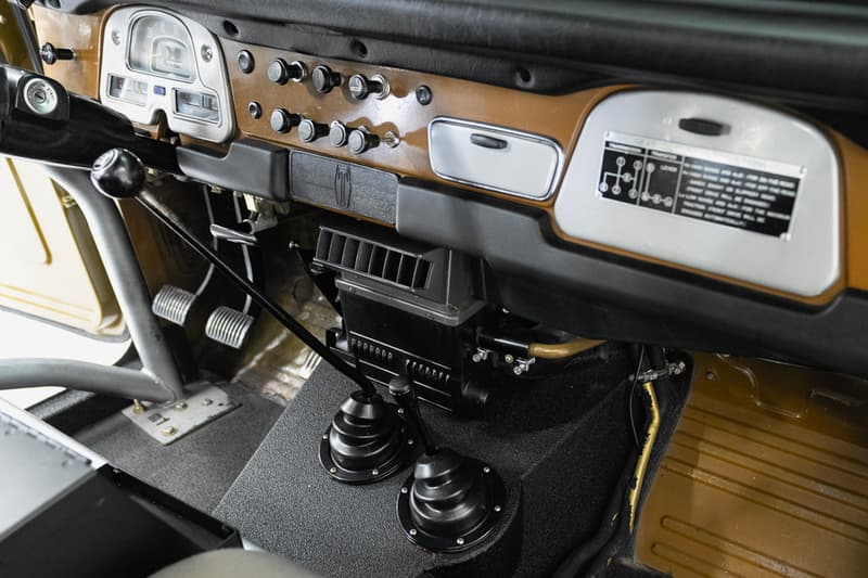 Go Off Road with This Beautiful 1976 Toyota FJ40 | Hypebeast