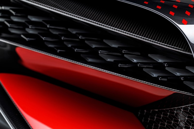 Bugatti Divo Lady Bug Custom info | Hypebeast