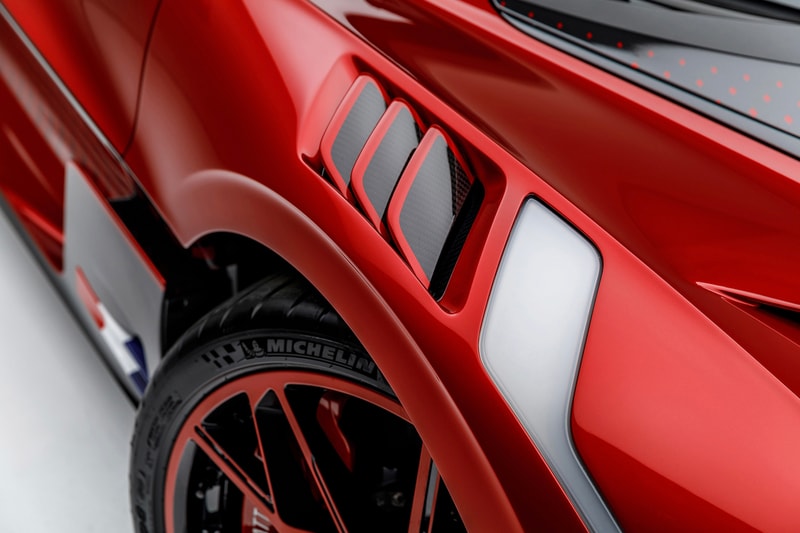 Bugatti Divo Lady Bug Custom info | Hypebeast