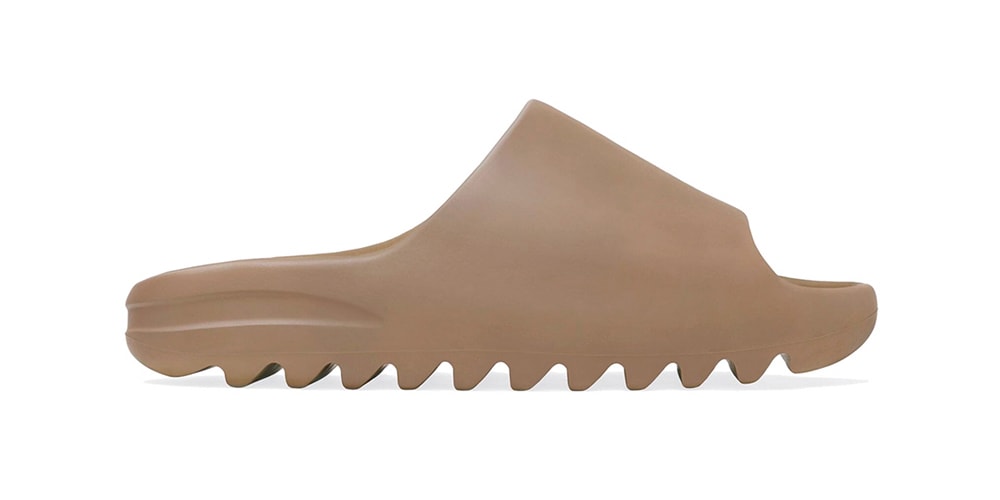 adidas YEEZY SLIDE "Core" Official Look | Hypebeast