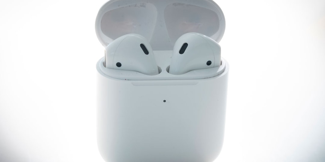 Apple May Finally Release Redesigned AirPods This Year | Hypebeast