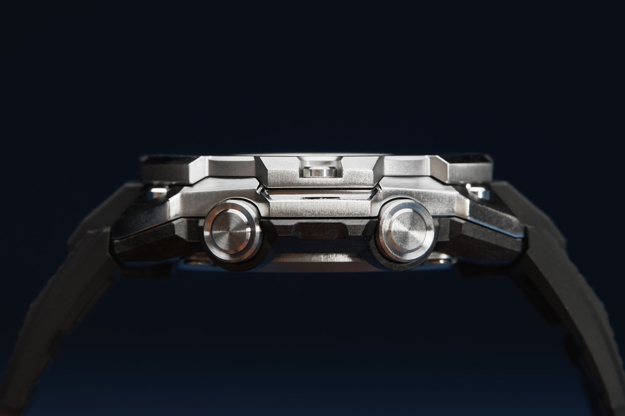 G-SHOCK Closer Look GST-B400-1A G-STEEL Release | Hypebeast