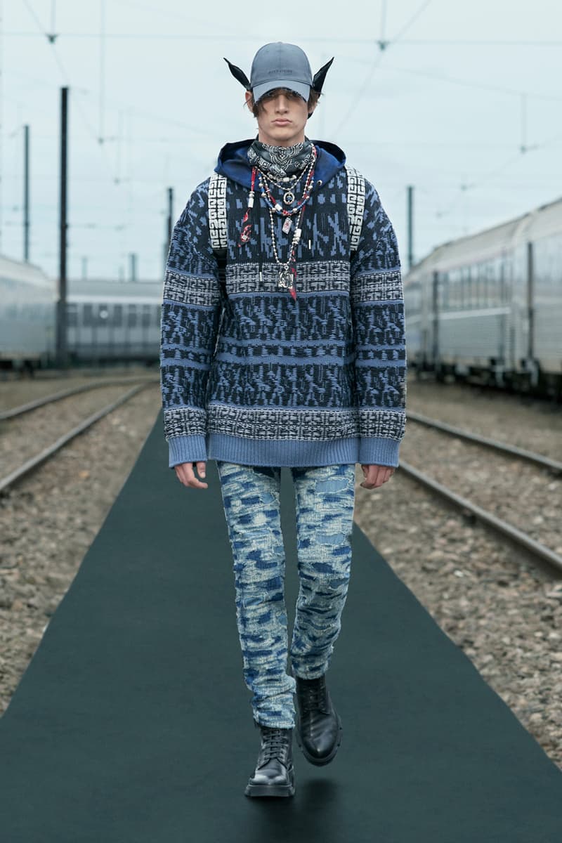 Givenchy Spring 2022 Pre-Collection Runway Looks | Hypebeast