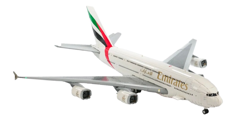 BigPlanes Emirates Airbus A380 Superjumbo LEGO Build | Hypebeast